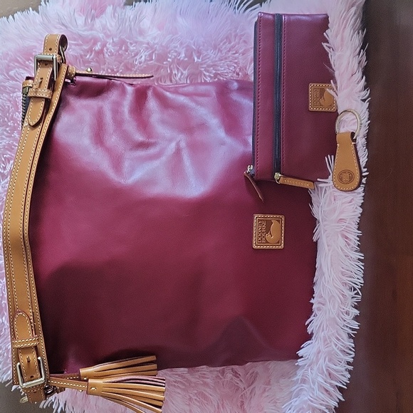 Dooney & Bourke | Bags | Dooney And Bourke Smooth Leather Mackenzie ...